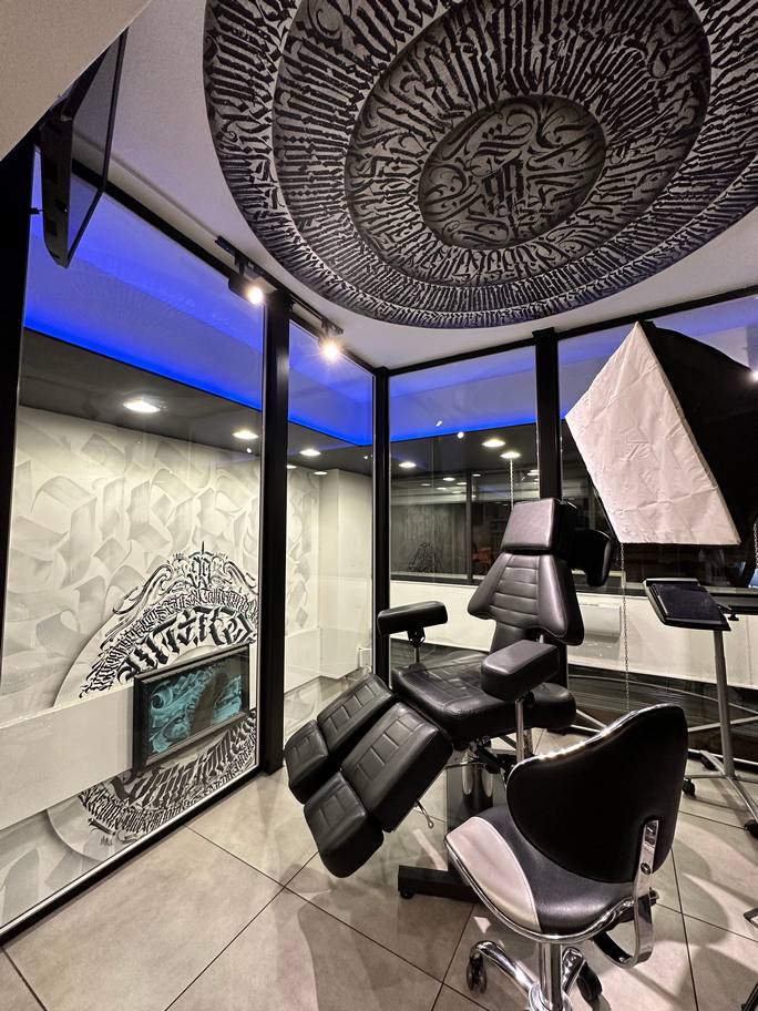 Tattoo Thessaloniki - tattoos & Body Piercings